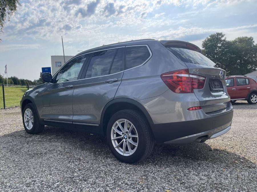 Grey BMW X3 2011 in Valmiera, with an engine capacity of 2.00 L and mileage of 219 thousand km for 7990 €, photo 4 on AUTOMOTO.COM.LV