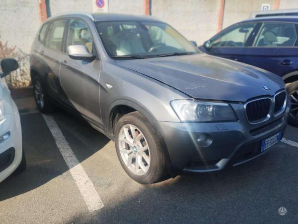 Grey BMW X3 2011 in Siauliai, with an engine capacity of 2.00 L and mileage of 245 thousand km for 5300 €, photo 7 on AUTOMOTO.COM.LV