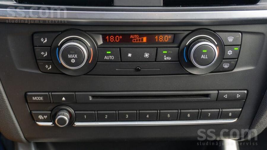 Grey BMW X3 2011 in Riga, with an engine capacity of 3.00 L and mileage of 326 thousand km for 9990 €, photo 18 on AUTOMOTO.COM.LV
