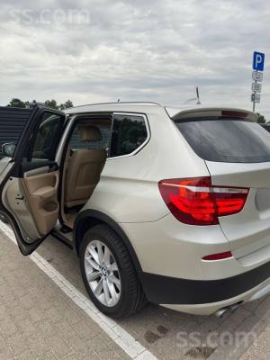 Grey BMW X3 2011 in Riga, with an engine capacity of 3.00 L and mileage of 236 thousand km for 9500 €, photo 3 on AUTOMOTO.COM.LV