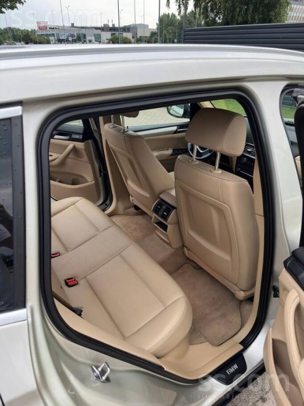 Grey BMW X3 2011 in Riga, with an engine capacity of 3.00 L and mileage of 236 thousand km for 9500 €, photo 5 on AUTOMOTO.COM.LV
