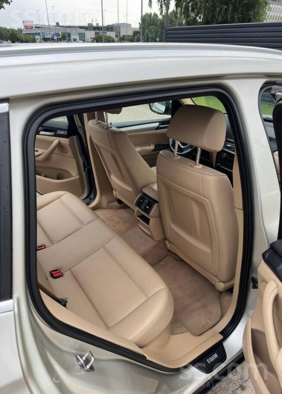 Grey BMW X3 2011 in Riga, with an engine capacity of 3.00 L and mileage of 236 thousand km for 8600 €, photo 7 on AUTOMOTO.COM.LV