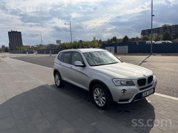 Pelēks BMW X3 2011 Rīga, ar dzinēja tilpumu 2.00 L un nobraukumu 293 tūkst. km par 7800 €, foto 4 vietnē AUTOMOTO.COM.LV