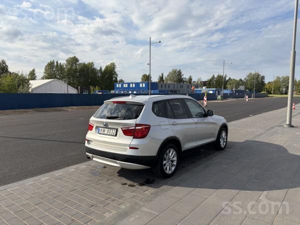 Pelēks BMW X3 2011 Rīga, ar dzinēja tilpumu 2.00 L un nobraukumu 293 tūkst. km par 7800 €, foto 6 vietnē AUTOMOTO.COM.LV