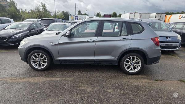 Pelēks BMW X3 2011 Šauļi, ar dzinēja tilpumu 2.00 L un nobraukumu 230 tūkst. km par 5300 €, foto 3 vietnē AUTOMOTO.COM.LV