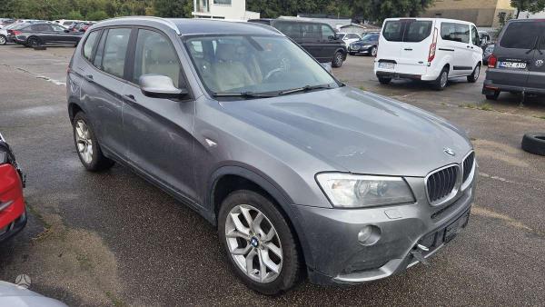 Pelēks BMW X3 2011 Šauļi, ar dzinēja tilpumu 2.00 L un nobraukumu 230 tūkst. km par 5300 €, foto 5 vietnē AUTOMOTO.COM.LV