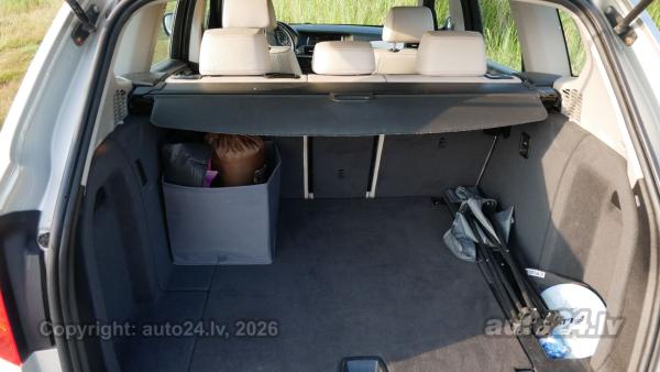 Pelēks BMW X3 2011 Tallina, ar dzinēja tilpumu 2.00 L un nobraukumu 301 tūkst. km par 9999 €, foto 9 vietnē AUTOMOTO.COM.LV