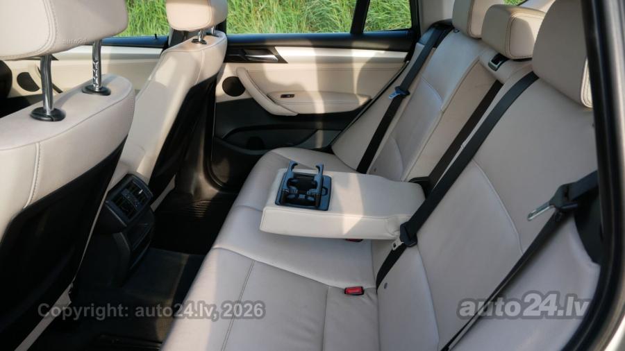Pelēks BMW X3 2011 Tallina, ar dzinēja tilpumu 2.00 L un nobraukumu 301 tūkst. km par 9999 €, foto 13 vietnē AUTOMOTO.COM.LV