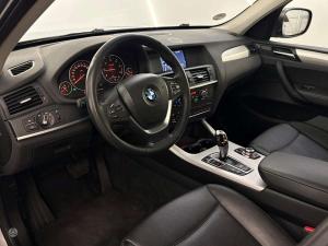 Grey BMW X3 2011 in Marijampole, with an engine capacity of 2.00 L and mileage of 239 thousand km for 9950 €, photo 3 on AUTOMOTO.COM.LV