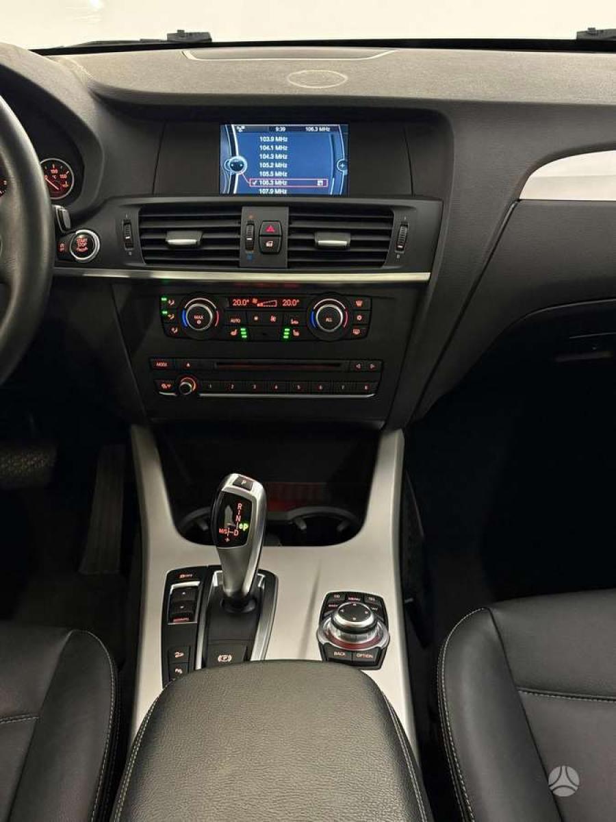 Grey BMW X3 2011 in Marijampole, with an engine capacity of 2.00 L and mileage of 239 thousand km for 9950 €, photo 7 on AUTOMOTO.COM.LV