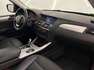 Grey BMW X3 2011 in Marijampole, with an engine capacity of 2.00 L and mileage of 239 thousand km for 9950 €, photo 12 on AUTOMOTO.COM.LV
