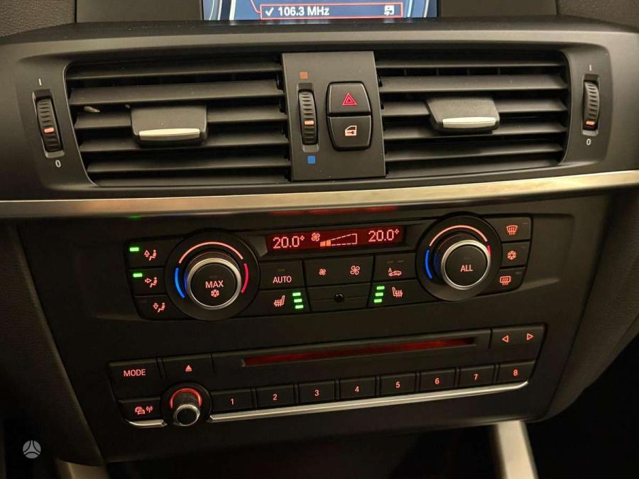 Grey BMW X3 2011 in Marijampole, with an engine capacity of 2.00 L and mileage of 239 thousand km for 9950 €, photo 18 on AUTOMOTO.COM.LV
