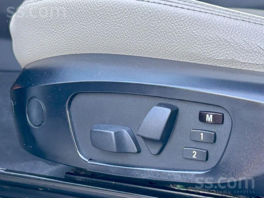 Pelēks BMW X3 2011 Rīga, ar dzinēja tilpumu 2.00 L un nobraukumu 292 tūkst. km par 6990 €, foto 22 vietnē AUTOMOTO.COM.LV