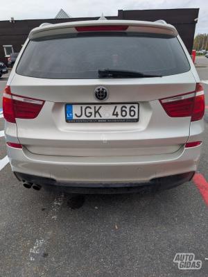 Grey BMW X3 2011 in Vilnius, with an engine capacity of 3.00 L and mileage of 378 thousand km for 14000 €, photo 8 on AUTOMOTO.COM.LV