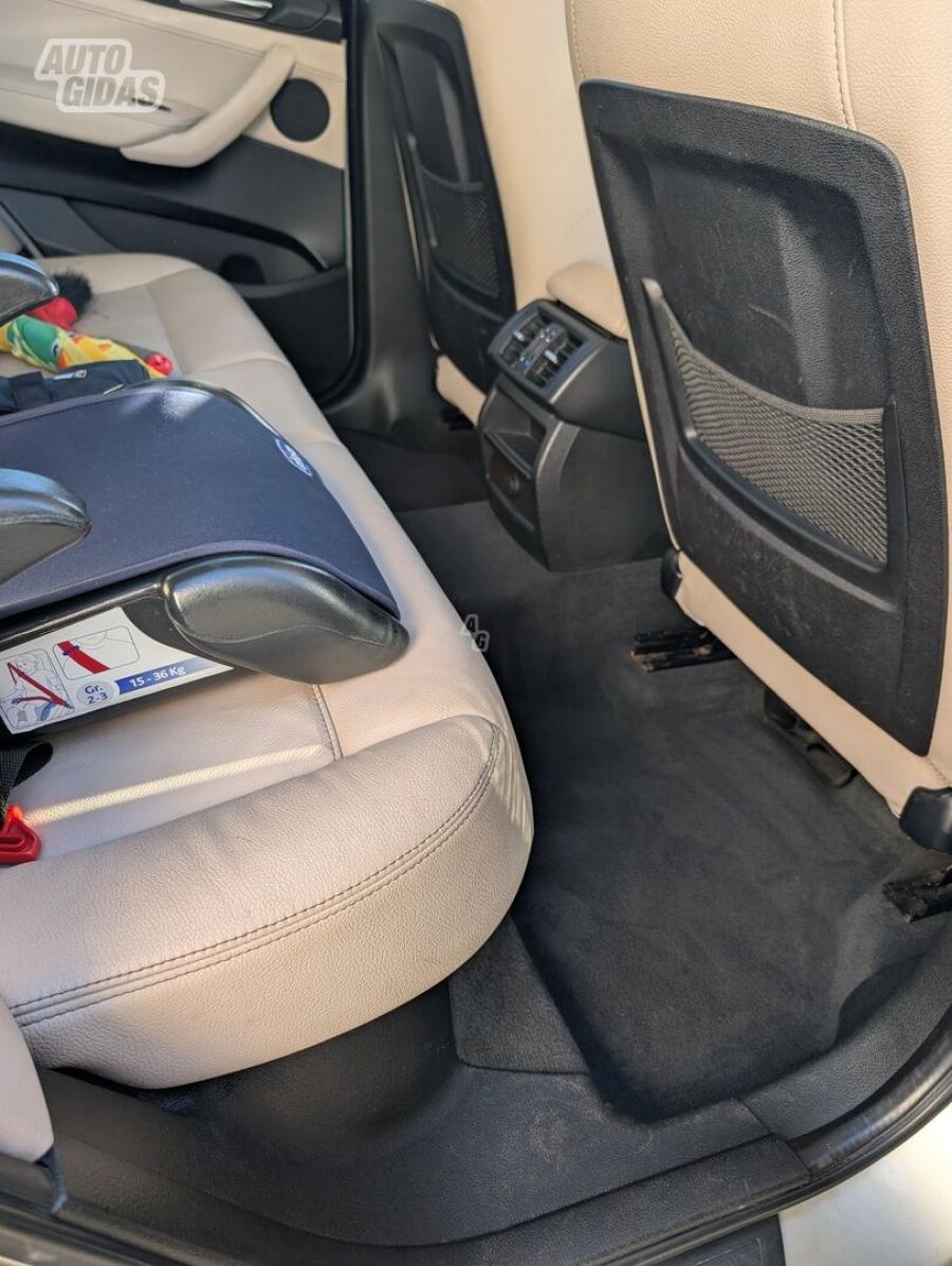 Grey BMW X3 2011 in Vilnius, with an engine capacity of 3.00 L and mileage of 378 thousand km for 14000 €, photo 11 on AUTOMOTO.COM.LV