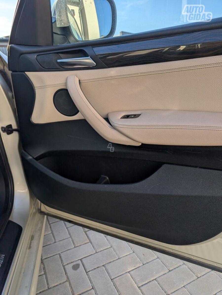 Grey BMW X3 2011 in Vilnius, with an engine capacity of 3.00 L and mileage of 378 thousand km for 14000 €, photo 13 on AUTOMOTO.COM.LV
