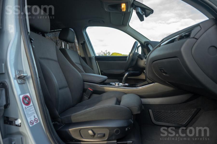 Grey BMW X3 2012 in Liepaja, with an engine capacity of 3.00 L and mileage of 250 thousand km for 15000 €, photo 17 on AUTOMOTO.COM.LV