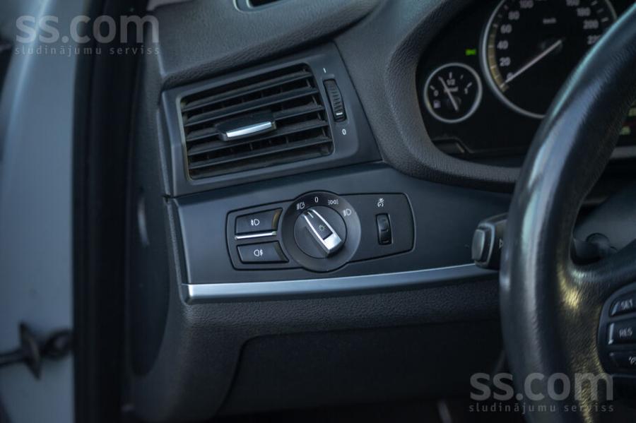 Grey BMW X3 2012 in Liepaja, with an engine capacity of 3.00 L and mileage of 250 thousand km for 15000 €, photo 23 on AUTOMOTO.COM.LV