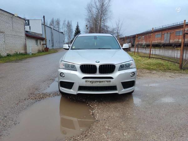 Grey BMW X3 2012 in Ukmerge, with an engine capacity of 2.00 L and mileage of 241 thousand km for 9150 €, photo 4 on AUTOMOTO.COM.LV