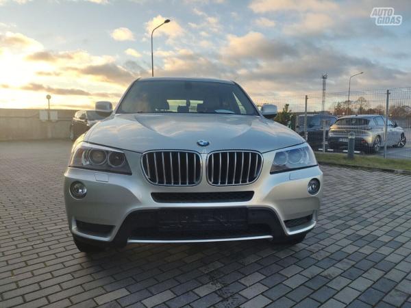 Grey BMW X3 2012 in Siauliai, with an engine capacity of 3.00 L and mileage of 291 thousand km for 10500 €, photo 2 on AUTOMOTO.COM.LV