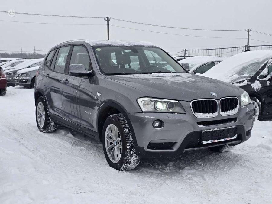 Pelēks BMW X3 2012 Kauņa, ar dzinēja tilpumu 2.00 L un nobraukumu 251 tūkst. km par 7999 €, foto 1 vietnē AUTOMOTO.COM.LV