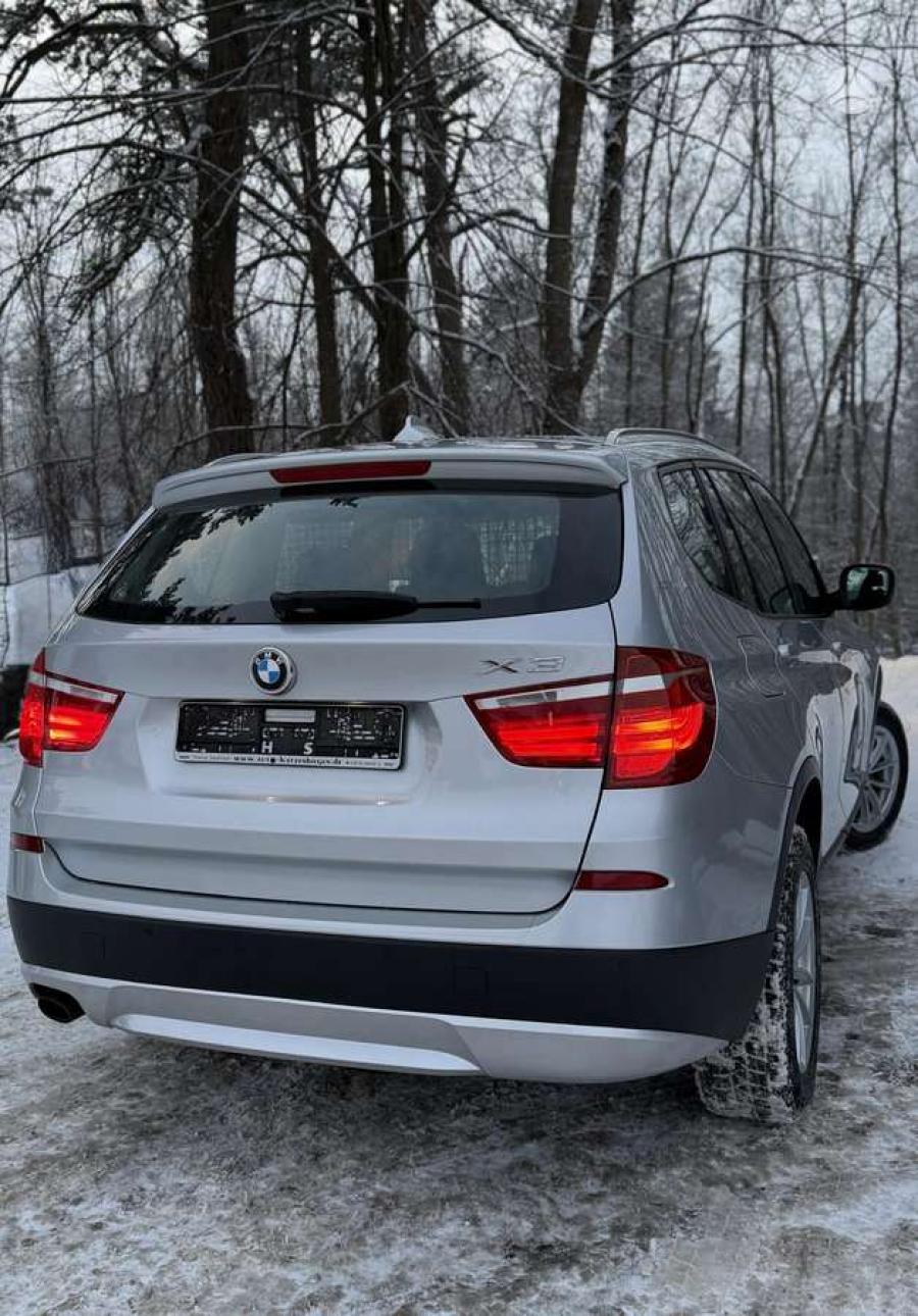 Grey BMW X3 2012 in Utena, with an engine capacity of 2.00 L and mileage of 249 thousand km for 11099 €, photo 1 on AUTOMOTO.COM.LV