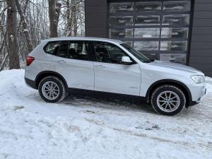 Grey BMW X3 2012 in Utena, with an engine capacity of 2.00 L and mileage of 249 thousand km for 11099 €, photo 13 on AUTOMOTO.COM.LV