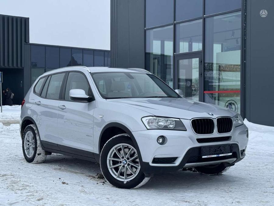 Grey BMW X3 2012 in Siauliai, with an engine capacity of 2.00 L and mileage of 219 thousand km for 8250 €, photo 8 on AUTOMOTO.COM.LV
