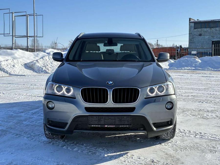 Grey BMW X3 2012 in Marijampole, with an engine capacity of 2.00 L and mileage of 336 thousand km for 6600 €, photo 3 on AUTOMOTO.COM.LV