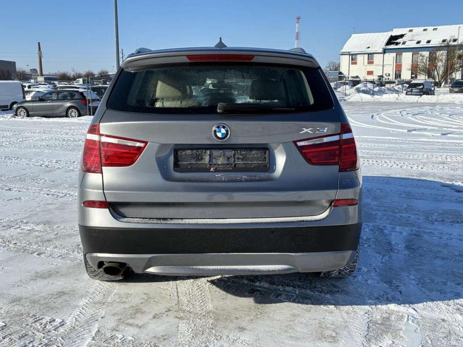 Grey BMW X3 2012 in Marijampole, with an engine capacity of 2.00 L and mileage of 336 thousand km for 6600 €, photo 4 on AUTOMOTO.COM.LV