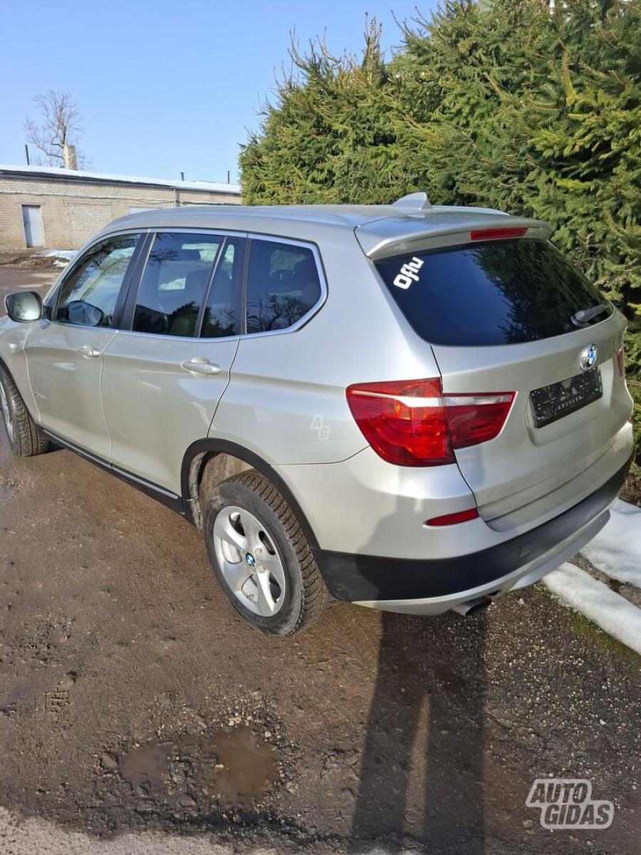 Grey BMW X3 2012 in Kelme, with an engine capacity of 2.00 L and mileage of 250 thousand km for 8550 €, photo 4 on AUTOMOTO.COM.LV