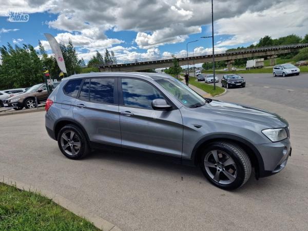 Grey BMW X3 2012 in Kaunas, with an engine capacity of 3.00 L and mileage of 303 thousand km for 11990 €, photo 5 on AUTOMOTO.COM.LV