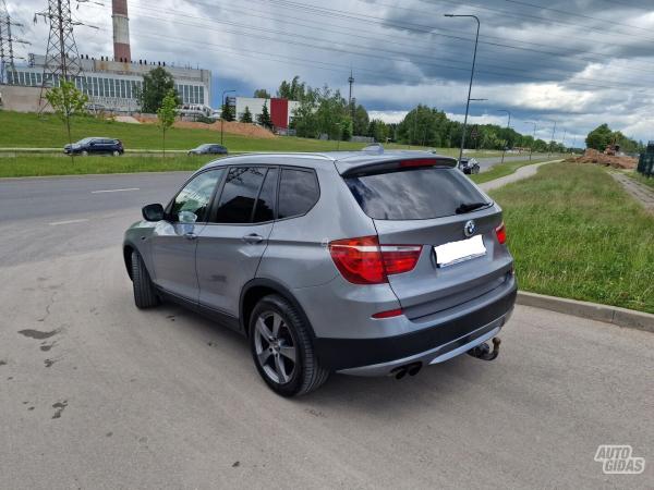 Grey BMW X3 2012 in Kaunas, with an engine capacity of 3.00 L and mileage of 303 thousand km for 11990 €, photo 9 on AUTOMOTO.COM.LV