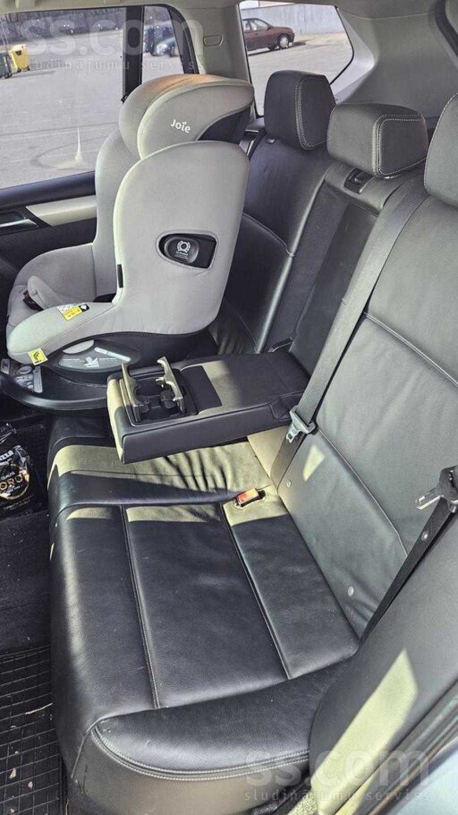 Pelēks BMW X3 2012 Rīga, ar dzinēja tilpumu 2.00 L un nobraukumu 254 tūkst. km par 8950 €, foto 5 vietnē AUTOMOTO.COM.LV