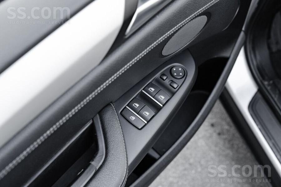 Grey BMW X3 2012 in Riga, with an engine capacity of 2.00 L and mileage of 124 thousand km for 12900 €, photo 13 on AUTOMOTO.COM.LV