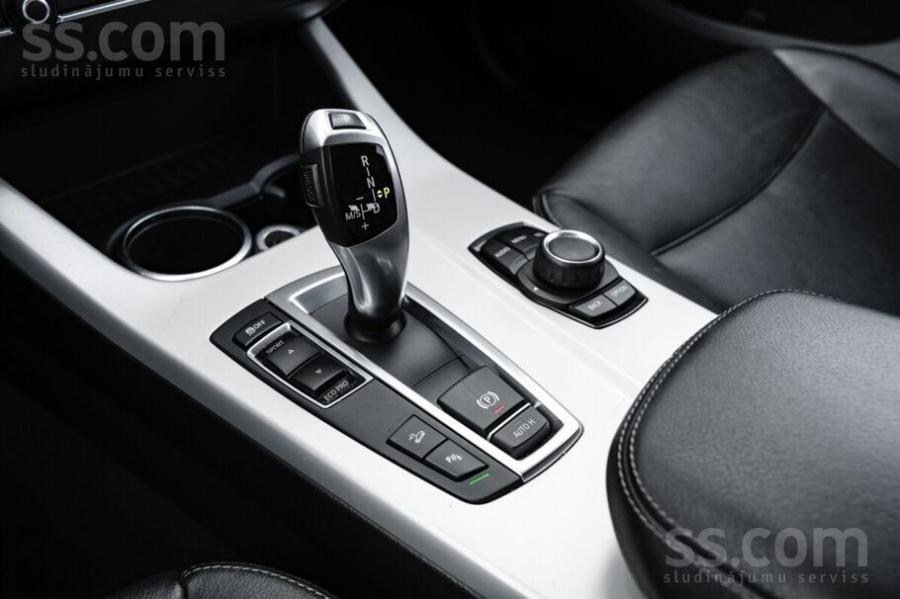 Grey BMW X3 2012 in Riga, with an engine capacity of 2.00 L and mileage of 124 thousand km for 12900 €, photo 14 on AUTOMOTO.COM.LV