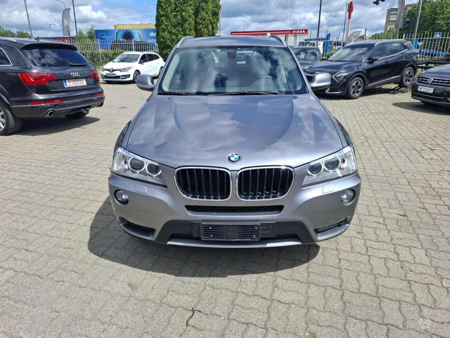 Grey BMW X3 2012 in Kaunas, with an engine capacity of 2.00 L and mileage of 181 thousand km for 9000 €, photo 3 on AUTOMOTO.COM.LV