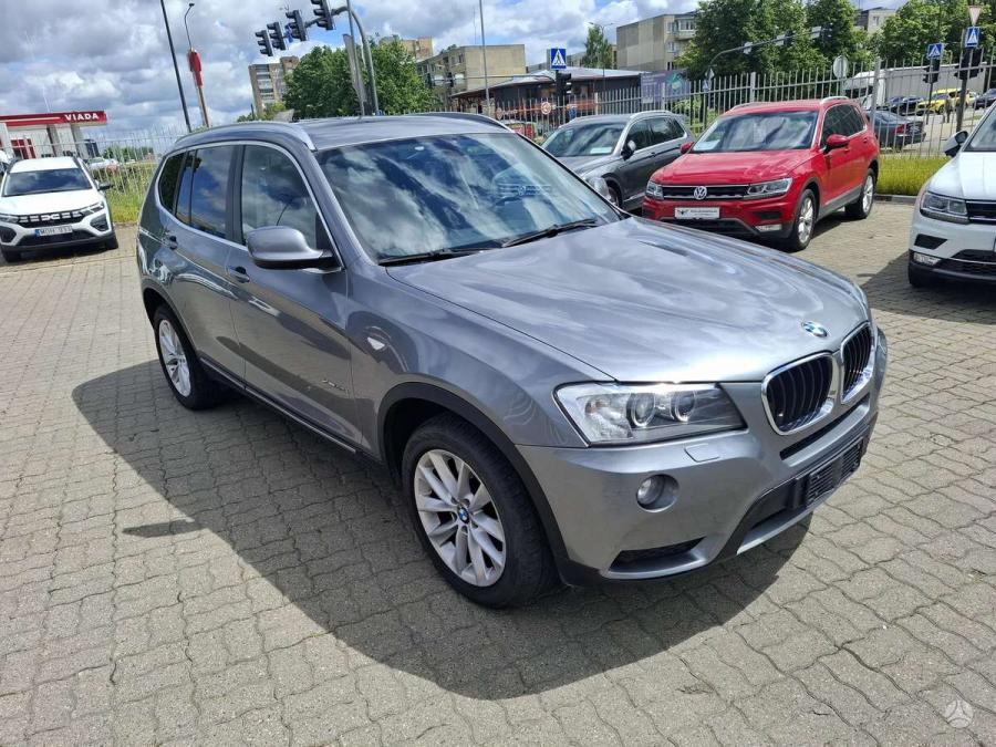 Grey BMW X3 2012 in Kaunas, with an engine capacity of 2.00 L and mileage of 181 thousand km for 9000 €, photo 4 on AUTOMOTO.COM.LV