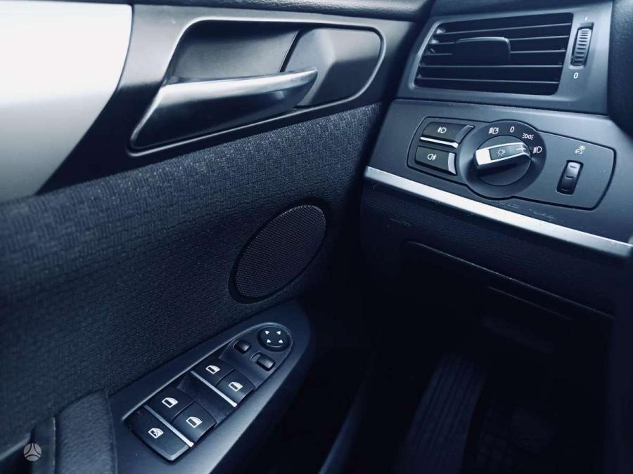 Pelēks BMW X3 2012 Utena, ar dzinēja tilpumu 2.00 L un nobraukumu 249 tūkst. km par 11150 €, foto 29 vietnē AUTOMOTO.COM.LV