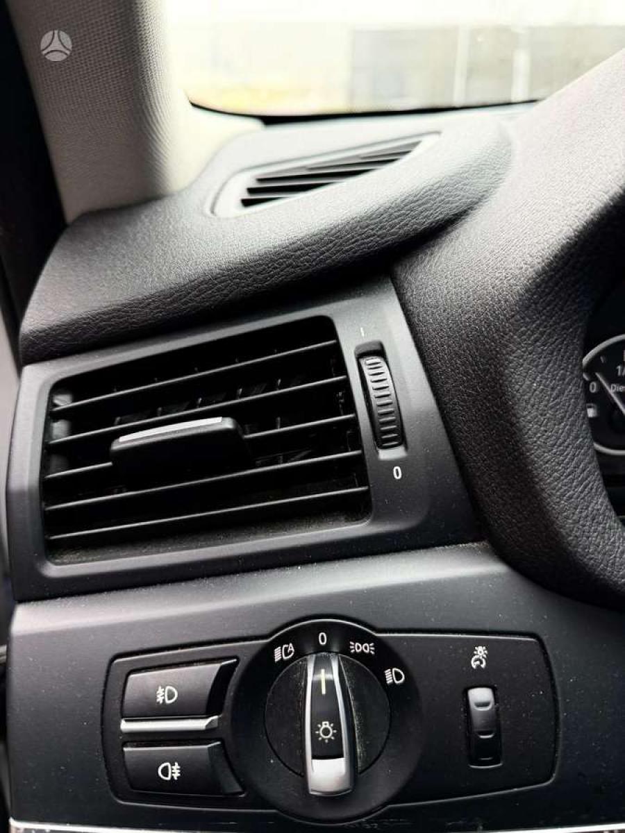 Pelēks BMW X3 2012 Utena, ar dzinēja tilpumu 2.00 L un nobraukumu 249 tūkst. km par 11150 €, foto 38 vietnē AUTOMOTO.COM.LV