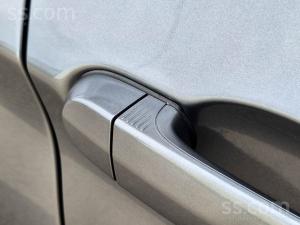 Grey BMW X3 2012 in Riga, with an engine capacity of 3.00 L and mileage of 327 thousand km for 11555 €, photo 22 on AUTOMOTO.COM.LV