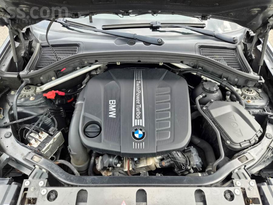 Grey BMW X3 2012 in Riga, with an engine capacity of 3.00 L and mileage of 327 thousand km for 11555 €, photo 23 on AUTOMOTO.COM.LV