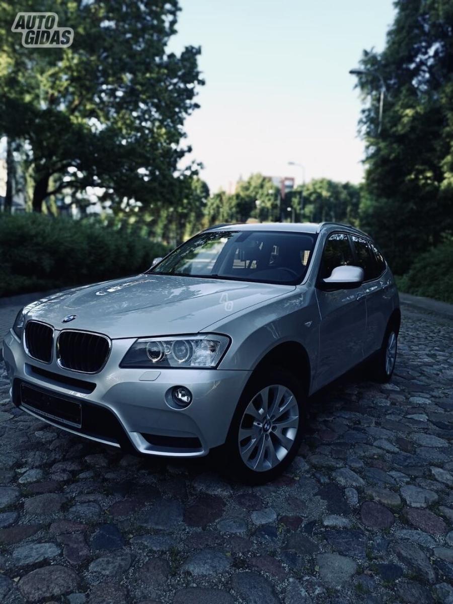 Grey BMW X3 2012 in Utena, with an engine capacity of 2.00 L and mileage of 249 thousand km for 11150 €, photo 4 on AUTOMOTO.COM.LV