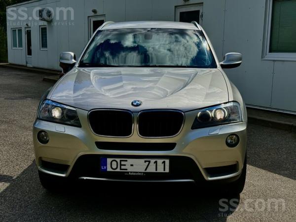 Grey BMW X3 2012 in Riga, with an engine capacity of 2.00 L and mileage of 260 thousand km for 9790 €, photo 5 on AUTOMOTO.COM.LV