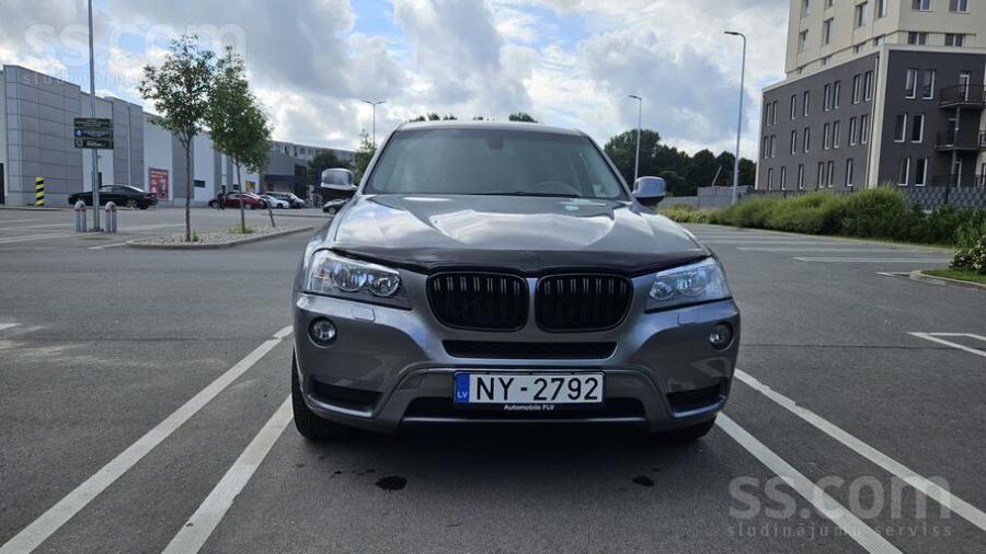 Grey BMW X3 2012 in Balvi, with an engine capacity of 2.00 L and mileage of 255 thousand km for 9400 €, photo 9 on AUTOMOTO.COM.LV