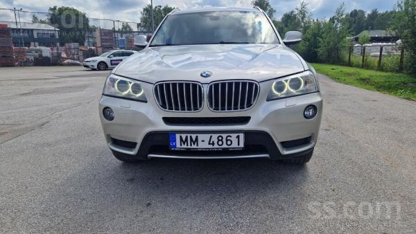 Pelēks BMW X3 2012 Rīga, ar dzinēja tilpumu 3.00 L un nobraukumu 250 tūkst. km par 10200 €, foto 1 vietnē AUTOMOTO.COM.LV