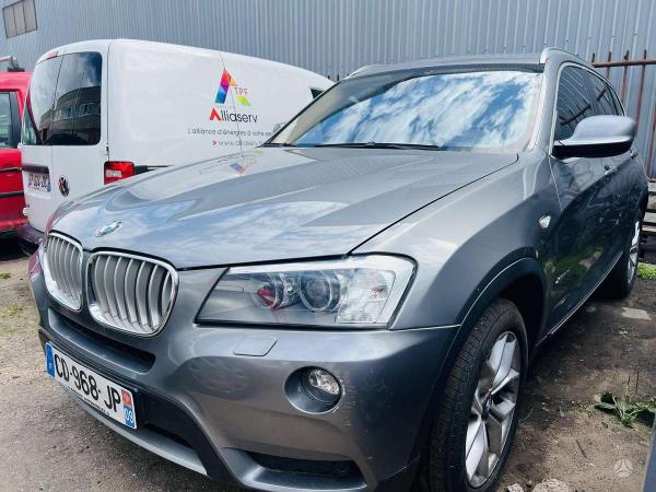 Grey BMW X3 2012 in Kaunas, with an engine capacity of 2.99 L and mileage of 263 thousand km for 5200 €, photo 1 on AUTOMOTO.COM.LV