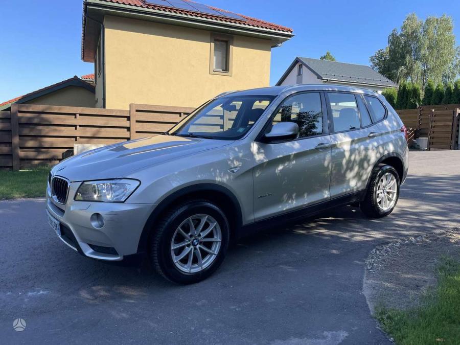 Grey BMW X3 2012 in Vilnius, with an engine capacity of 2.00 L and mileage of 168 thousand km for 9000 €, photo 1 on AUTOMOTO.COM.LV
