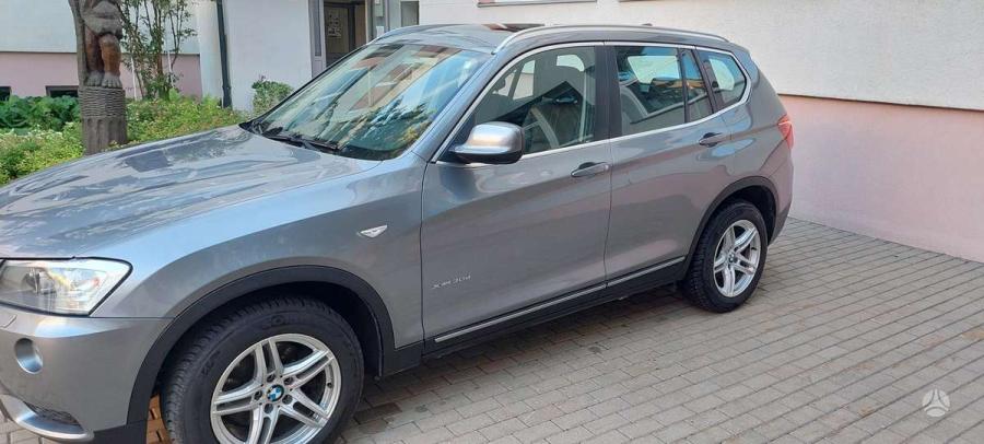 Pelēks BMW X3 2012 Viļņa, ar dzinēja tilpumu 3.00 L un nobraukumu 253 tūkst. km par 10800 €, foto 4 vietnē AUTOMOTO.COM.LV