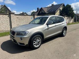 Grey BMW X3 2012 in Siauliai, with an engine capacity of 2.00 L and mileage of 290 thousand km for 8300 €, photo 4 on AUTOMOTO.COM.LV